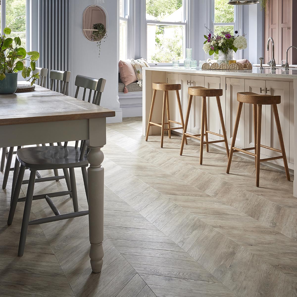 Pale Oak Chevron | J2 Flooring
