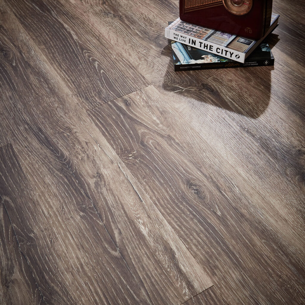 Roasted Oak | J2 Flooring