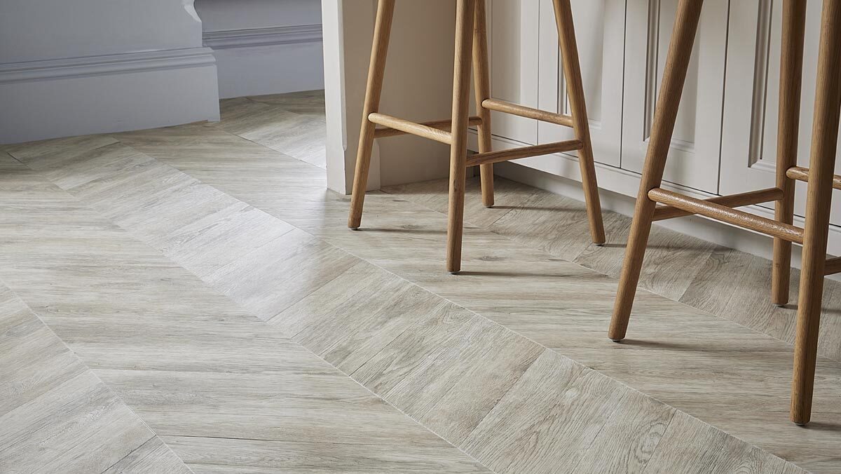 Top 5 benefits of choosing LVT flooring - J2 Flooring